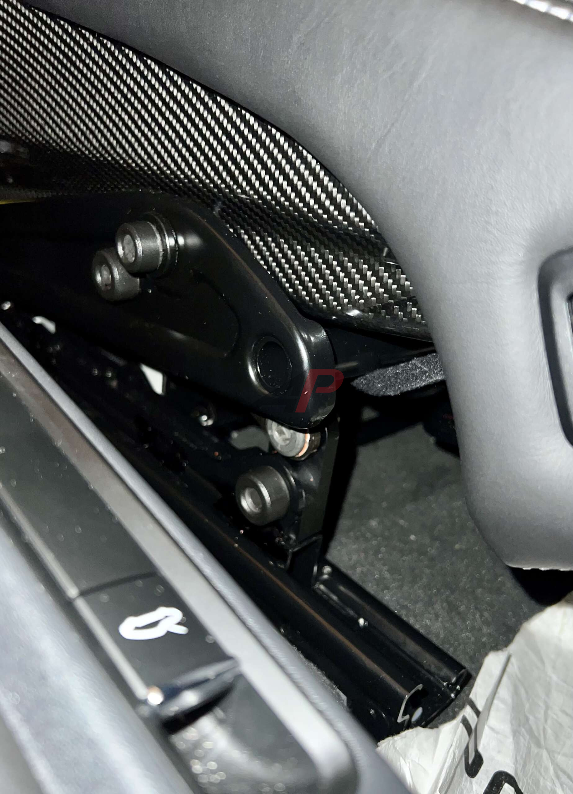 Porsche Bucket Seat Recliner Brackets - Automotive Passion Uk