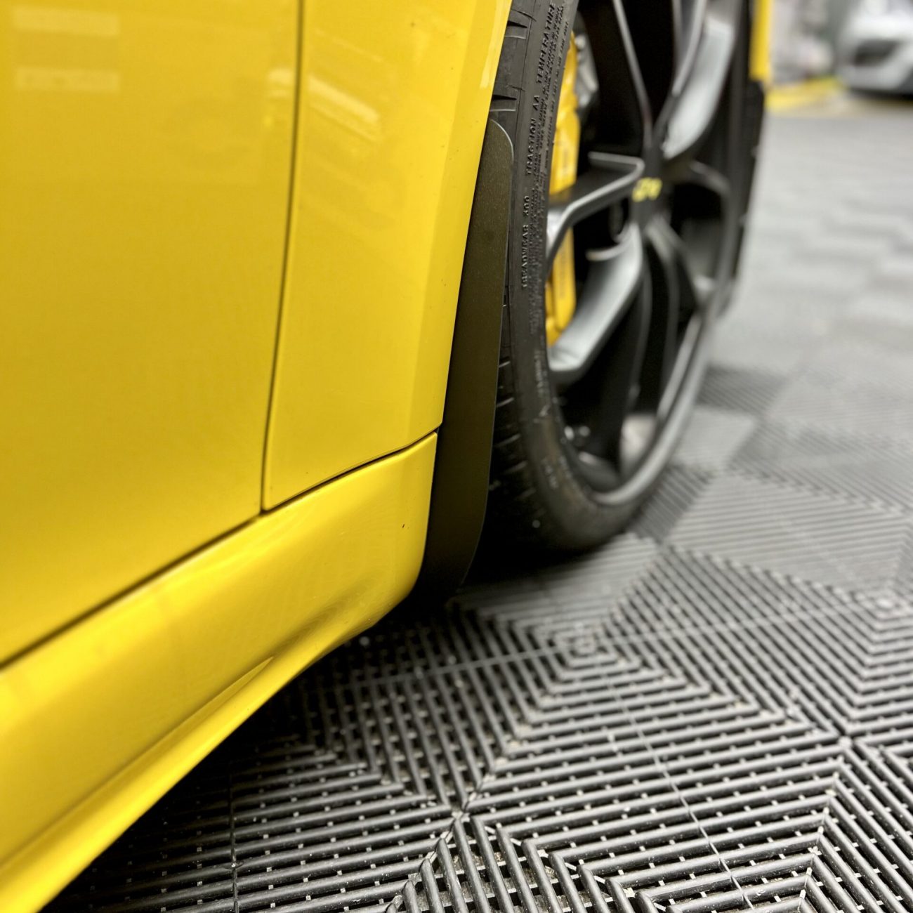 Porsche Arch Guards/Mudflaps FRONT 911/Macan/Taycan - Automotive Passion Uk