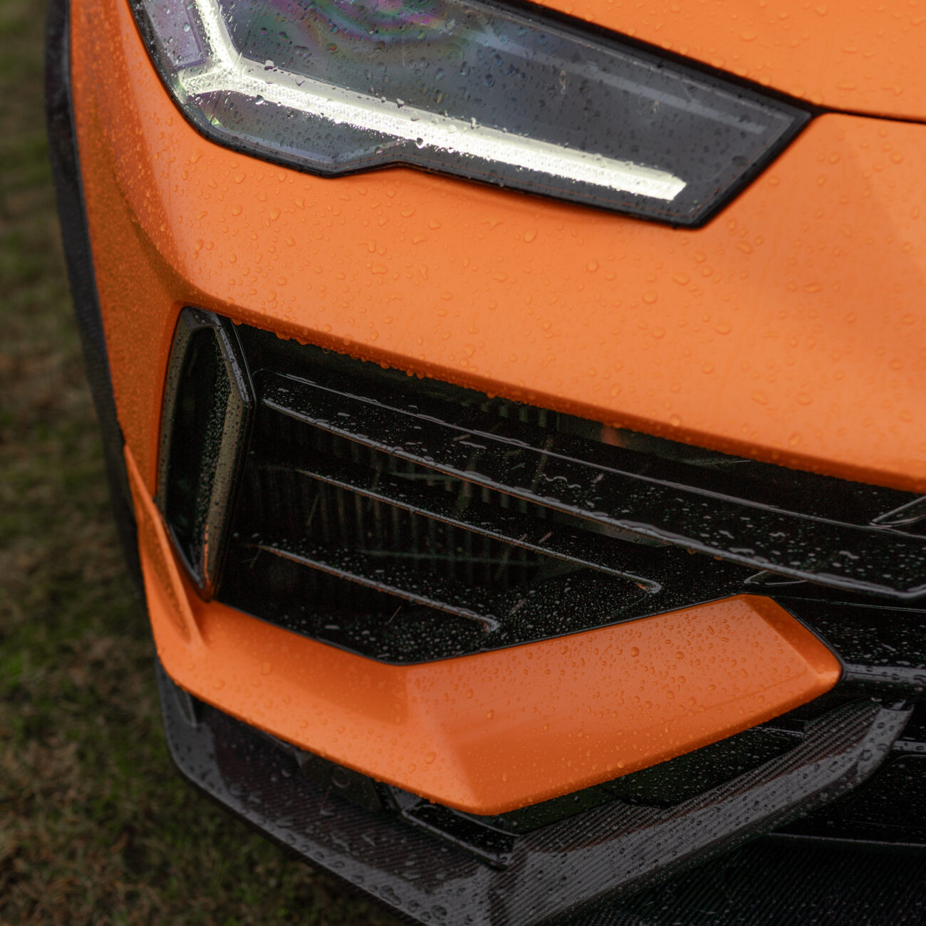 Lamborghini Urus S/PERF Carbon Front Splitter - Automotive Passion Uk